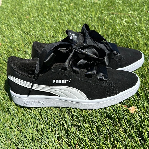 Puma | Shoes | Brand New Puma Sneakers With Ribbon Laces | Poshmark